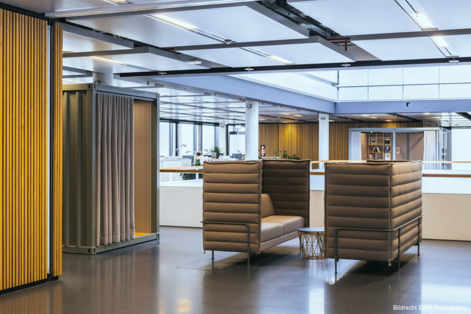 AUDI Design Center | ROOMARTS